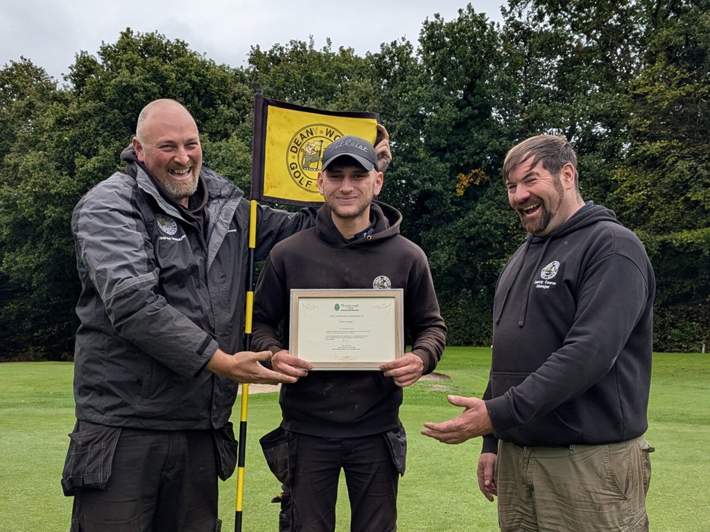 Daniel’s career path a cut above with Apprenticeship Achievement Award